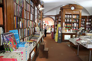 8 Public Libraries in Lisbon: A Visitor Guide