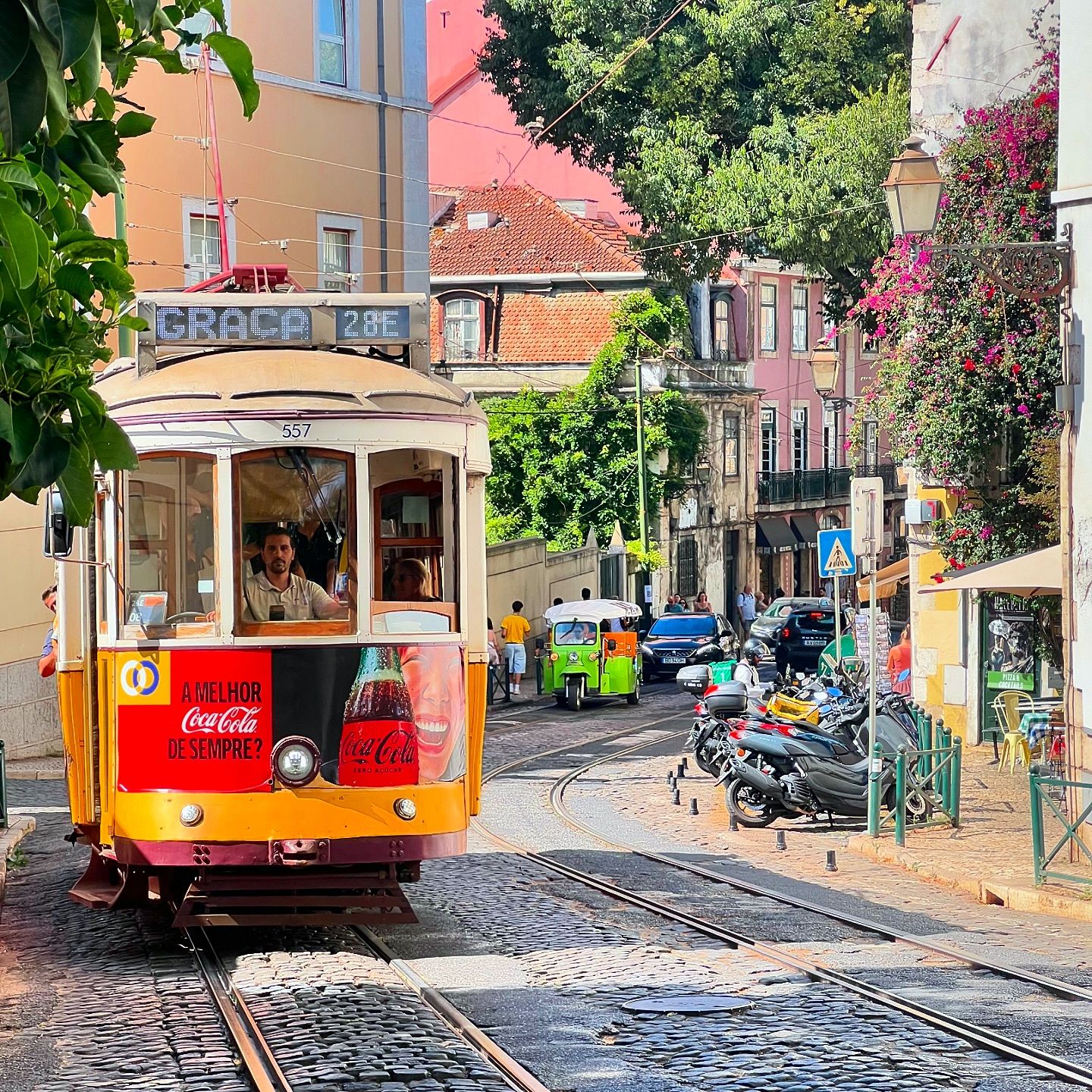 Lisbon Tram Guide (With Map)